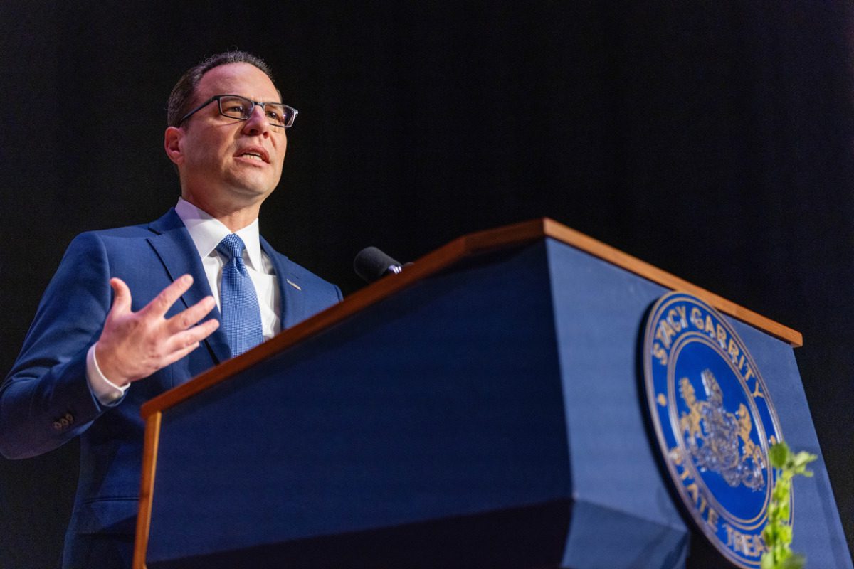 Pennsylvania unions embrace Josh Shapiro; shun GOP opposition